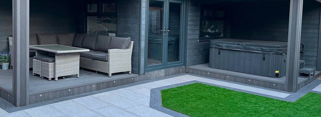 Cladding vs Rendering: Which is Better for Your Exterior?